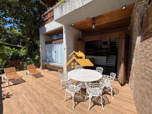 Casa em Condomínio na Praia do Engenho | 3 Dormitórios 1 Suíte | 30m da Praia | Escritura Definiti