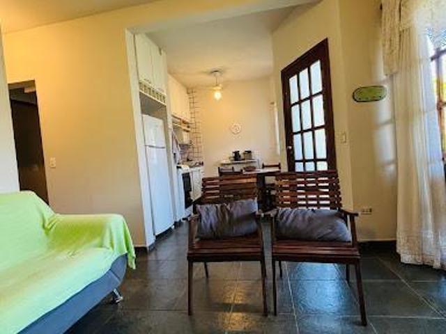 Casa em condomínio na Praia da Baleia a 150 metros do mar, 2 dormitórios, lazer completo e escritura