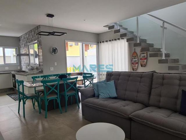 Casa em Condomínio na Praia de Camburi