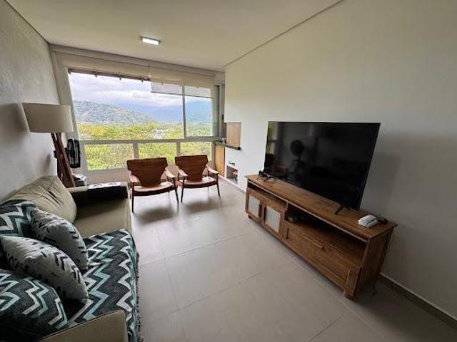 Casa em Condomínio na Praia de Camburizinho | 3 Suítes | 400m da Praia | Lazer Completo