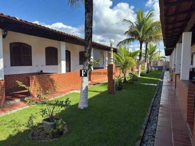 Casa em Condomínio na quadra do mar
