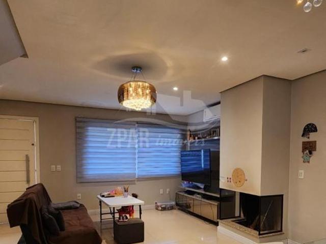 Casa em Condomínio na Tristeza | 217m², 3 Dormitórios e Terraço ? Porto Alegre