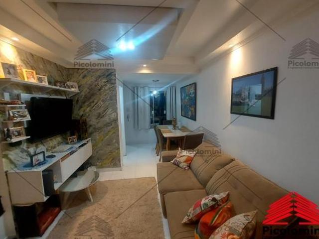Casa em Condomínio na Vila Alpina 2 suítes, 2 salas, 3 banheiros e vaga de garagem!