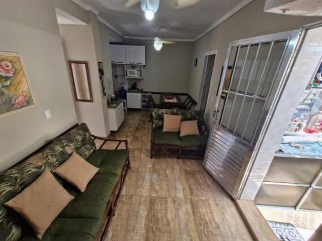 Casa em Condomínio na Vila Balneária 2 Quartos, 1 Suíte, Garagem