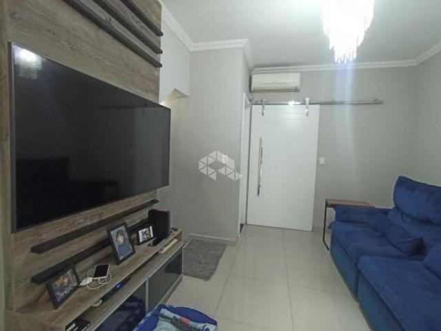 CASA EM CONDOMINIO NA VILA GRANADA COM 2 DORMS SENDO 2 SUITES E 3 VAGAS DE GARAGEM