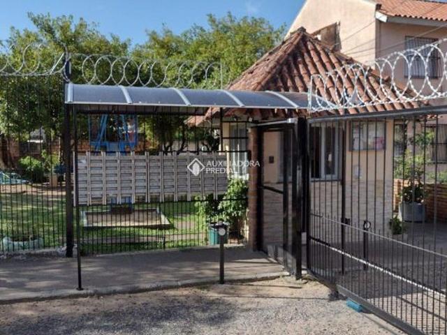 CASA EM CONDOMÍNIO NA VILA NOVA 2 QUARTOS E 1 VAGA
