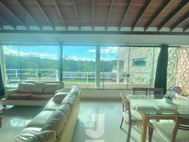 Casa em Condomínio na Vila Petrópolis Atibaia