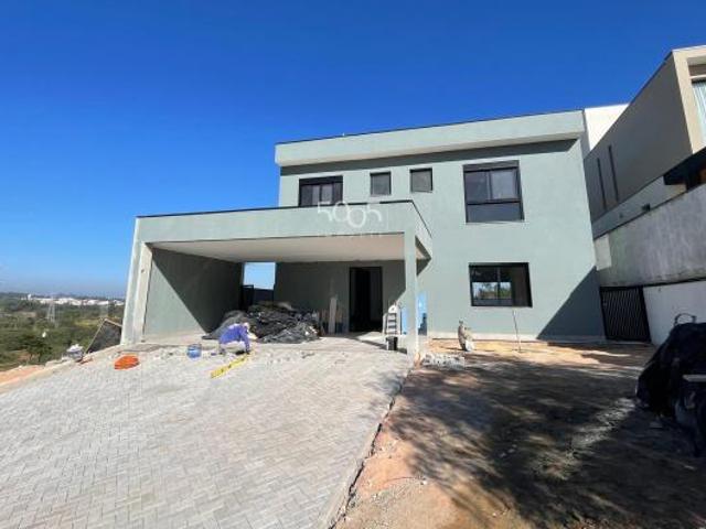 Casa em condomínio sobrado no Cond. Villas do Golf em Itu, 4 suítes, elevador, 333 m² de área constr