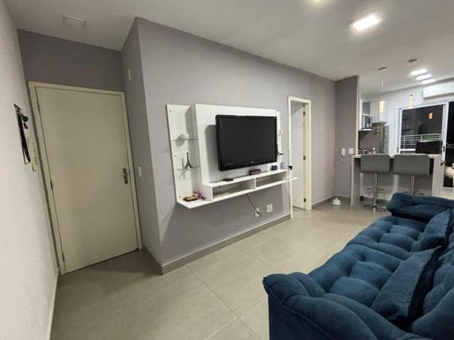 Casa em condomínio semi mobiliada!