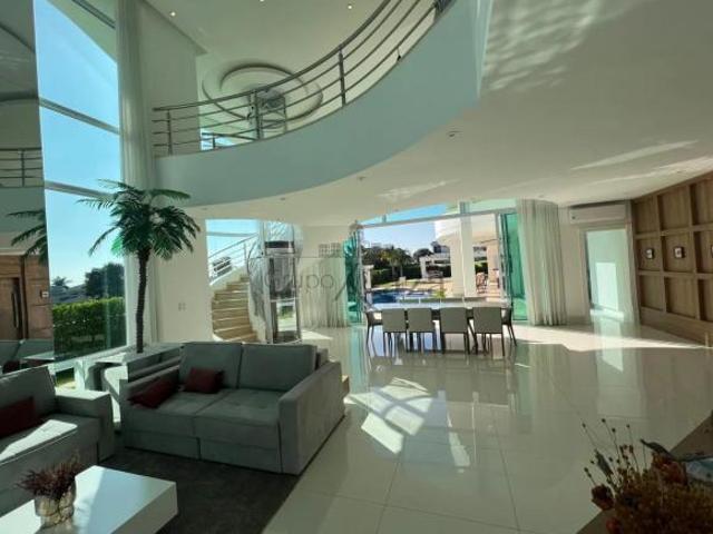Casa em Condomínio Porto Feliz 4 Suítes 650m²