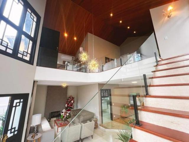 Casa em condomínio para venda, 473m²