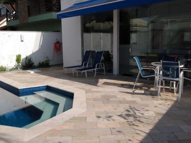 Casa em condomínio para venda