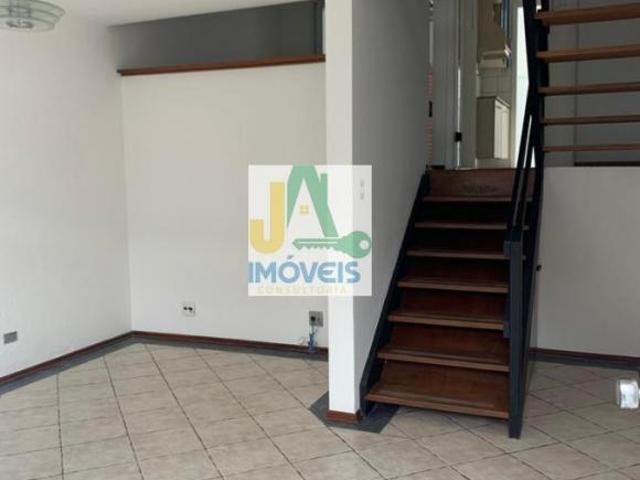 Casa em Condomínio para Venda com 3 dormitórios e 2 vagas no bairro Jardim Consórcio, em São Paulo