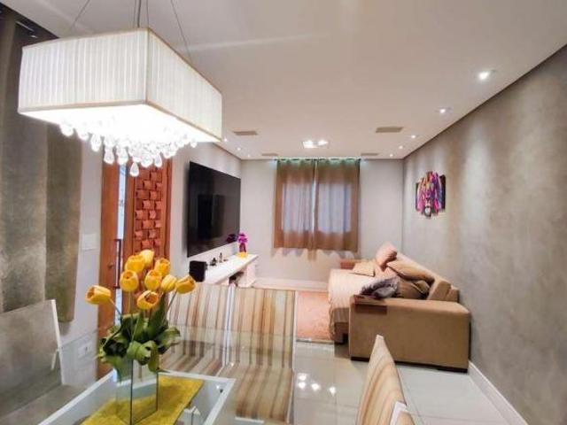 Casa em condomínio para venda com 3 quartos, 121m²