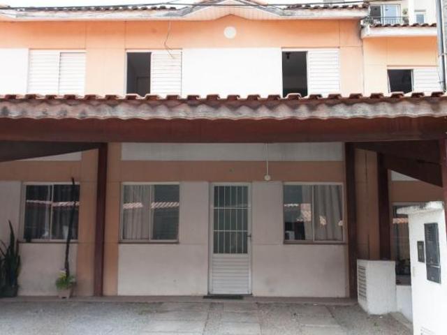 Casa em condomínio para venda com 3 quartos, 72m²