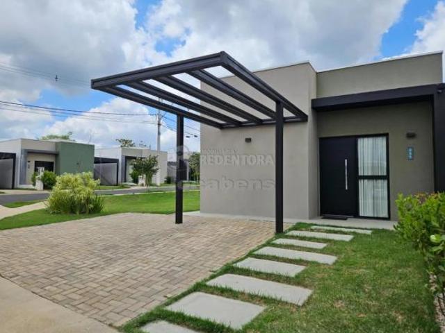 Casa em Condomínio para Venda com 02 Dormitórios no bairro Urban Fortes I