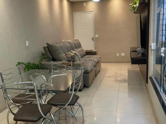 Casa em Condomínio para Venda com 03 Dormitórios no Condomínio Residencial Parque da Liberdade III