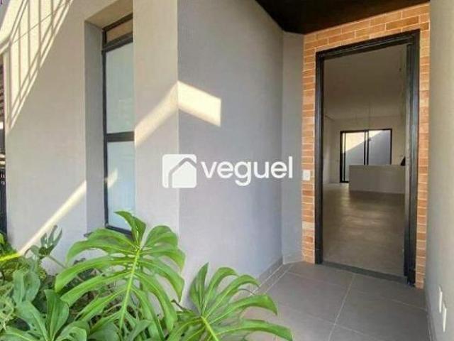 Casa em condomínio para venda com 118m², 2 quartos, sendo 2 suítes, 2 vagas de garagem, no bairro Pa