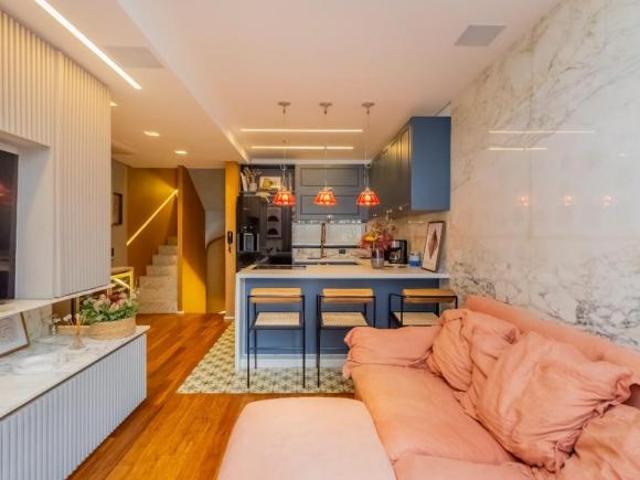 Casa em condomínio para venda com 1 quarto, 138m²