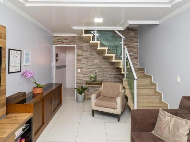Casa em condomínio para venda com 2 quartos, 116m²
