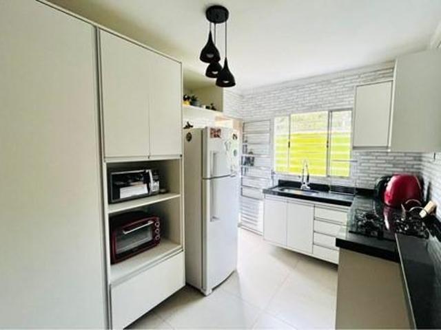Casa em condomínio para venda com 2 quartos, 67m²