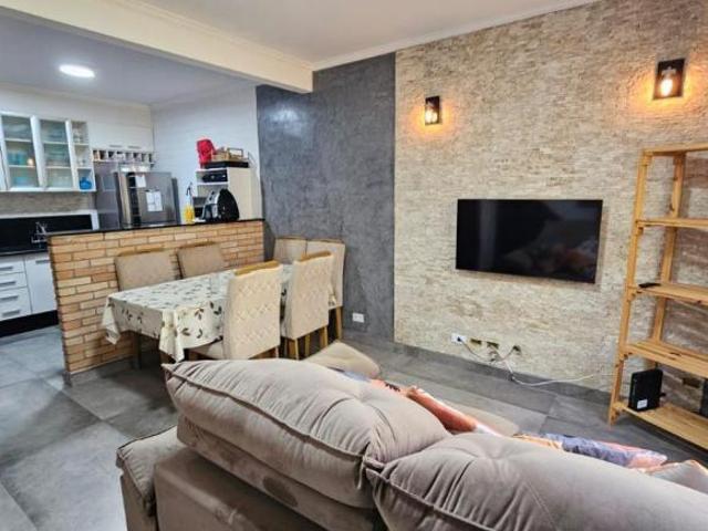 Casa em condomínio para venda com 2 quartos, 60m²