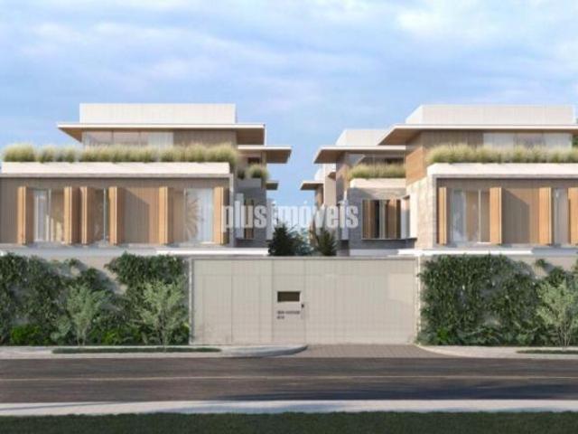 Casa em condomínio para venda com 4 quartos, 660m²