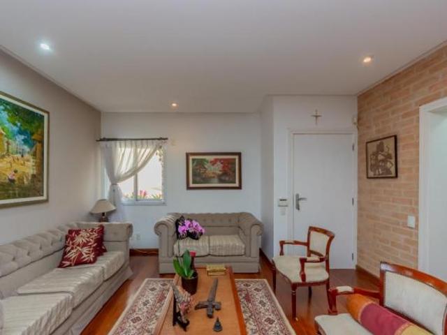 Casa em condomínio para venda com 6 quartos, 369m²