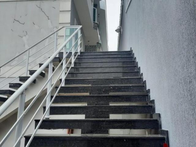Casa em condomínio para venda com três quartos na Chácara Belenzinho!