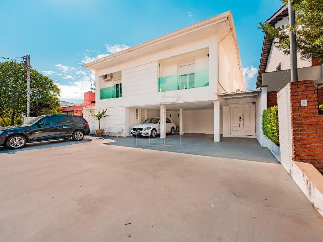 Casa em Condomínio para Venda e Aluguel em Alphaville 03, Santana de Parnaíba, SP