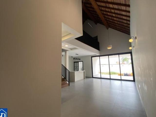 Casa em Condomínio para Venda em Tatuí, Residencial Bosques dos Ipês 1, 4 dormitórios, 1 suíte, 3 ba