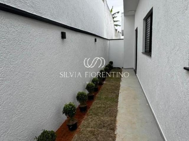 Casa em Condomínio para Venda em Taubaté SP 3 quartos, 1 suíte, 2 banheiros, 2 vagas Morada dos