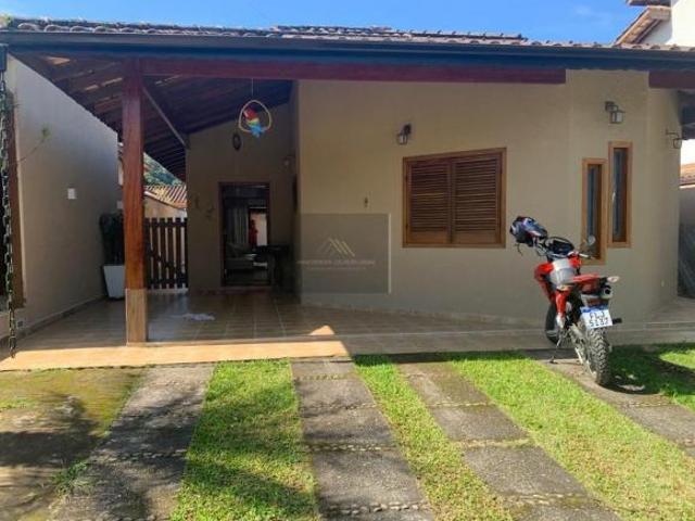 Casa em Condomínio para Venda em Ubatuba, Horto, 5 dormitórios, 2 suítes, 3 banheiros, 3 vagas