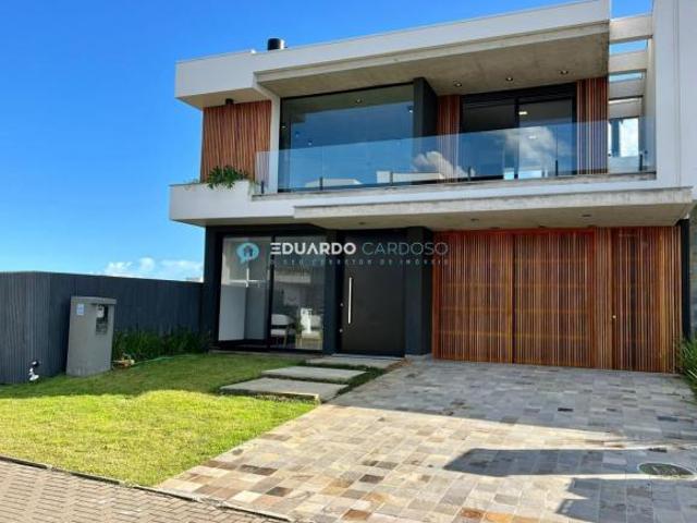 Casa em Condomínio para Venda em Xangri Lá, Centro, 4 dormitórios, 4 suítes, 5 banheiros, 2 vagas