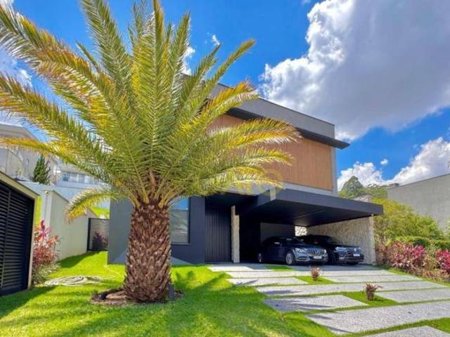 Casa em condomínio para venda em Alphaville Tamboré/SP