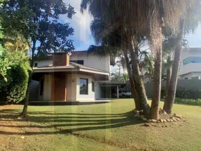 Casa em Condomínio para Venda em Arujá, Arujázinho I, II e III, 4 dormitórios, 4 suítes, 8 banheiros