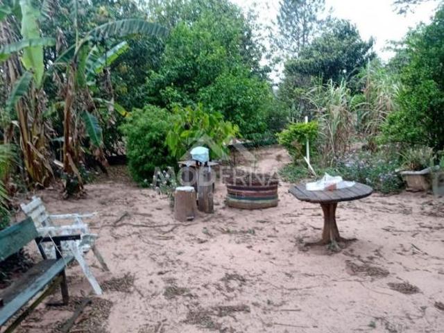 Casa em Condomínio para Venda em Bofete, Portal Das Colinas, 2 dormitórios, 1 suíte, 1 banheiro, 1 v