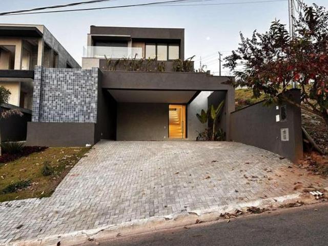 Casa em Condomínio para Venda em Bragança Paulista, Vale das águas, 3 dormitórios, 3 suítes, 4 banhe