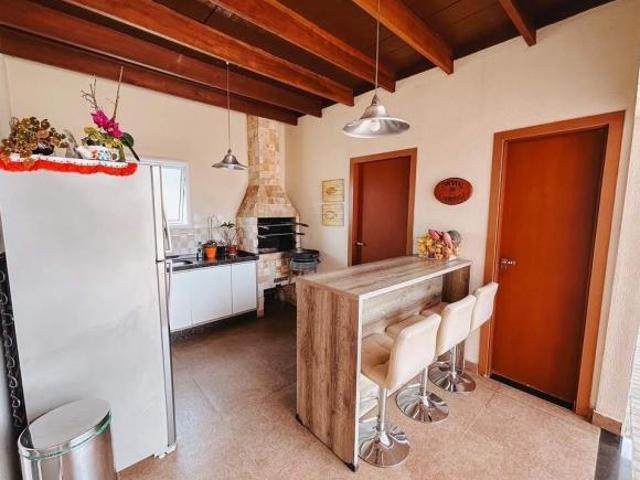 Casa em Condomínio para Venda em Campo Largo, Ferraria, 4 dormitórios, 1 suíte, 4 banheiros