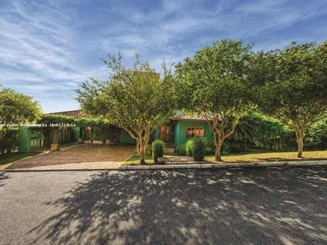 Casa em Condomínio para Venda em Carapicuíba, Eureville, 4 suítes, 6 banheiros, 6 vagas