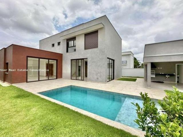 Casa em Condomínio para Venda em Carapicuíba, Granja Viana, 4 dormitórios, 4 suítes, 5 banheiros, 6