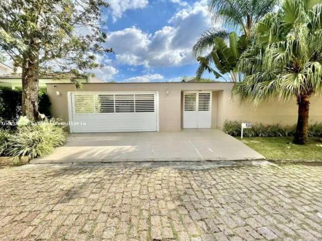 Casa em Condomínio para Venda em Cotia, Granja Viana II, 4 dormitórios, 3 suítes, 5 banheiros, 4 vag