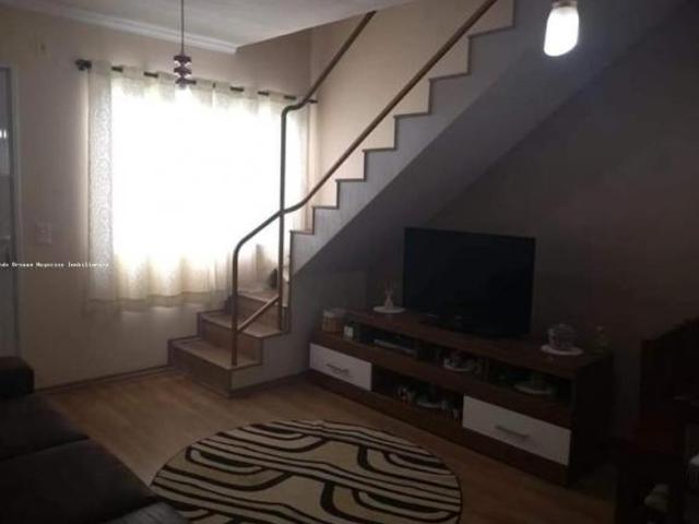 Casa em Condomínio para Venda em Cotia, Jardim Isis, 2 dormitórios, 1 banheiro, 2 vagas