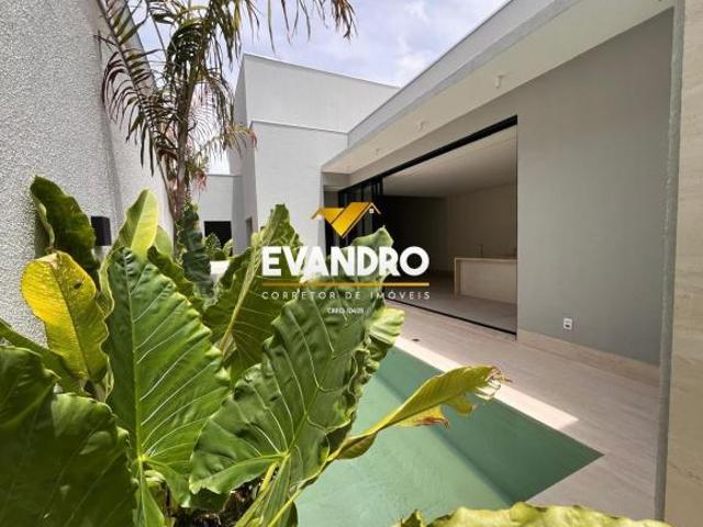 Casa em Condomínio para Venda em Cuiabá, Condomínio Belvedere II, 3 dormitórios, 3 suítes, 4 banheir