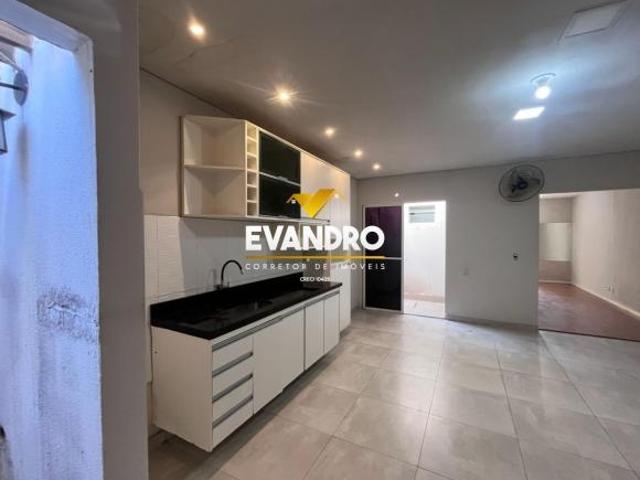 Casa em Condomínio para Venda em Cuiabá, Jardim Imperial, 2 dormitórios, 1 suíte, 2 banheiros, 2 vag