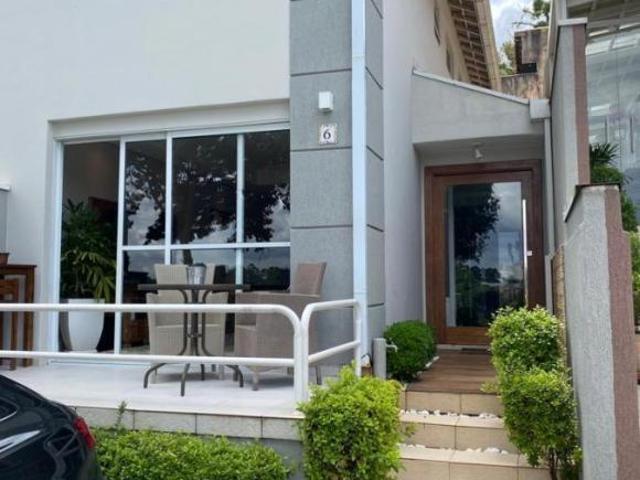 Casa em Condomínio para Venda em Embu das Artes, Cercado Grande, 3 dormitórios, 1 suíte, 3 banheiros