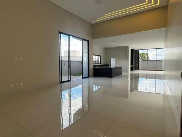 Casa em Condomínio para Venda em Goiânia, Residencial Goiânia Golfe Clube, 4 dormitórios, 4 suítes