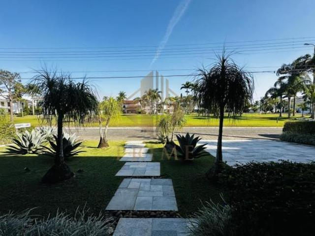 Casa em Condomínio para Venda em Guarujá, Jardim Acapulco, 5 dormitórios, 5 suítes, 7 banheiros