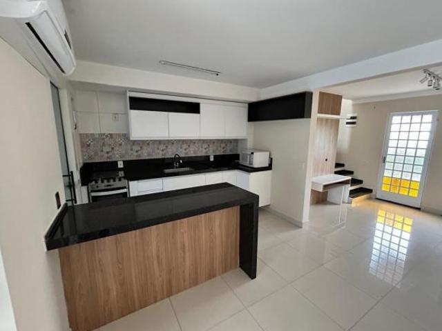 Casa em Condomínio para Venda em Hortolândia, Jardim Interlagos, 2 dormitórios, 2 banheiros, 1 vaga