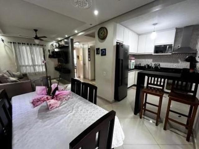 Casa em Condomínio para Venda em Hortolândia, Jardim Interlagos, 3 dormitórios, 2 banheiros, 2 vagas